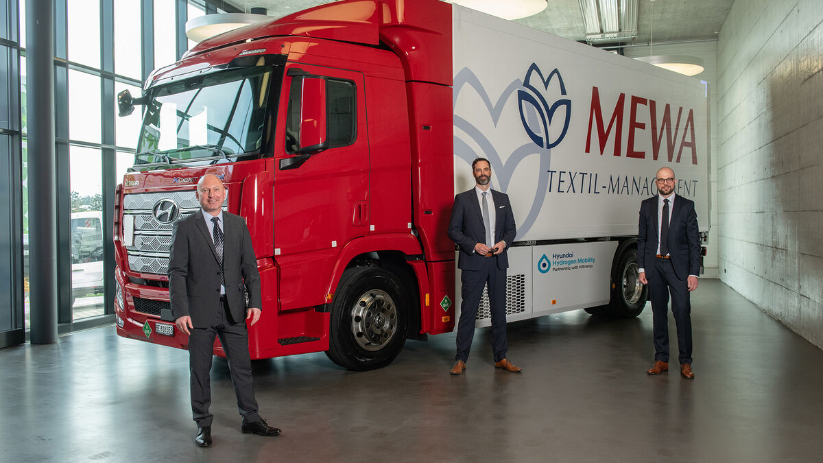 Der erste Wasserstoff-Lkw der Branche fährt für MEWA in der Schweiz ...