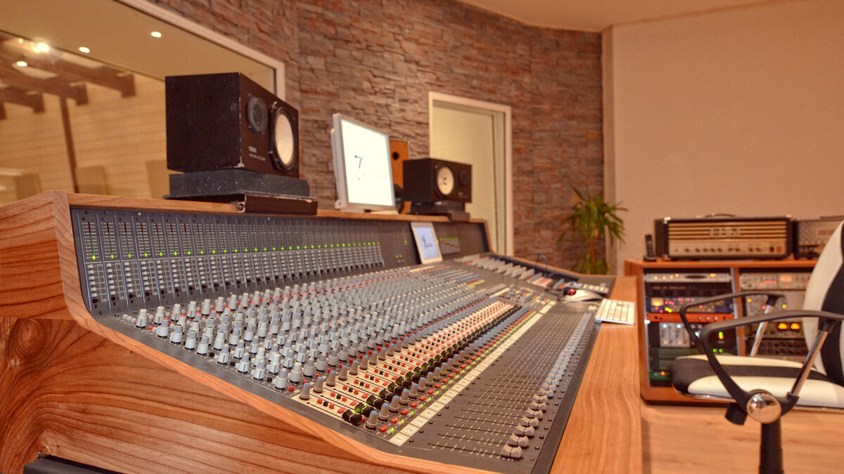 Ein einzigartiges Tonstudio öffnet seine Türen | Presseportal-schweiz.ch