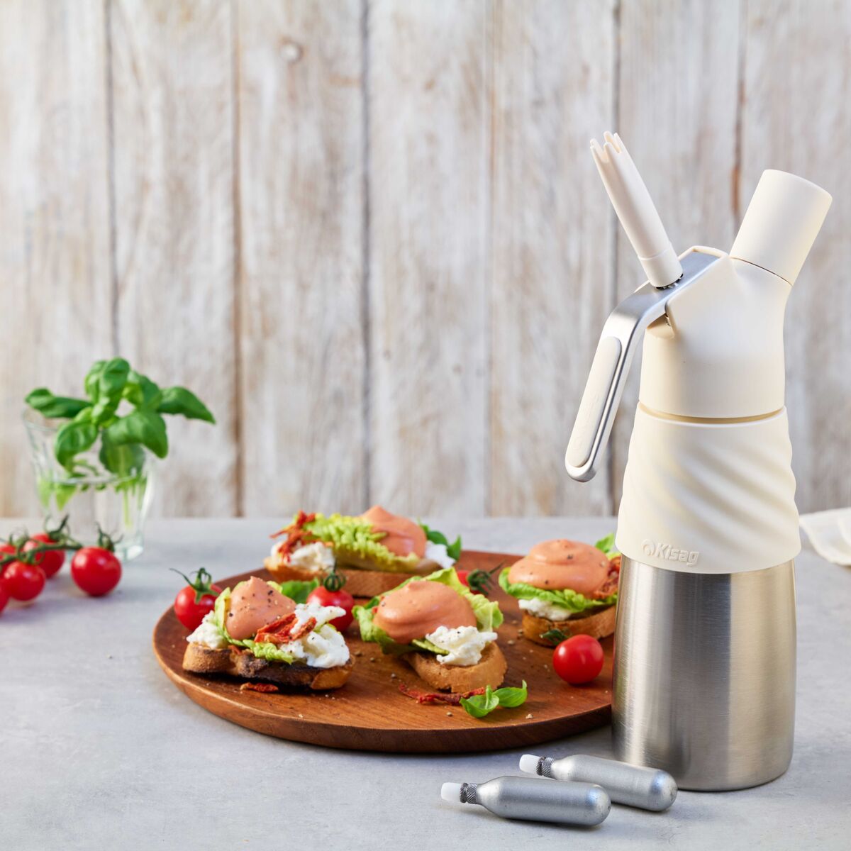 Kisag AG feiert 80-jähriges Jubiläum mit dem neuen Whipper CREATIVE und ergänzt das Sortiment an ...