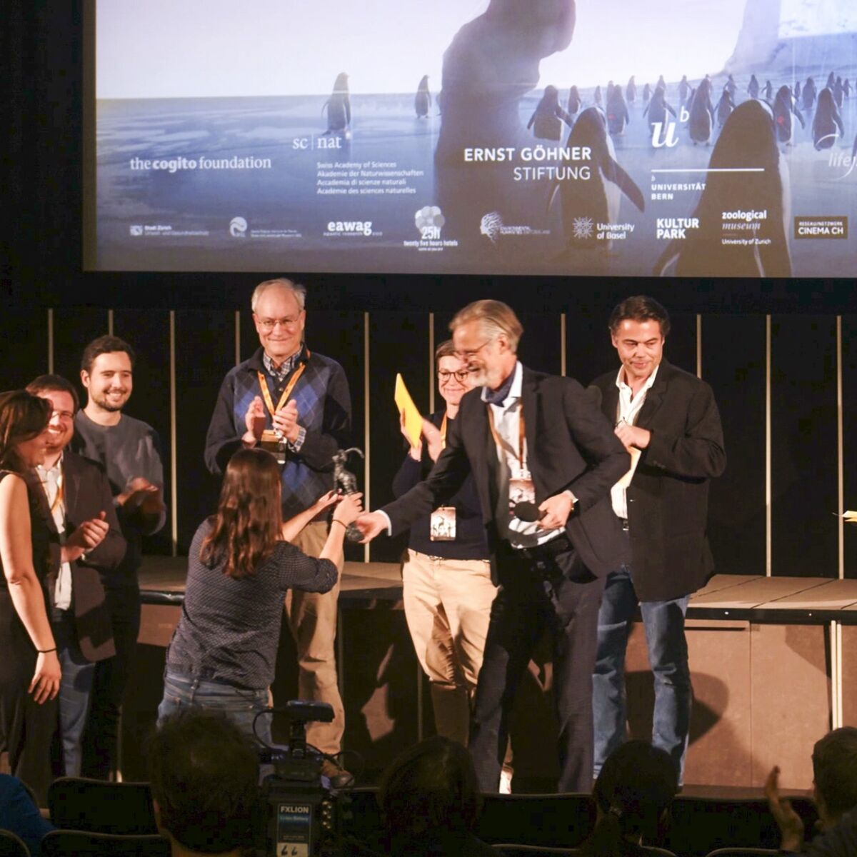 RECONNECTING SCIENCE & SOCIETY: Global Science Film Festival bringt ...
