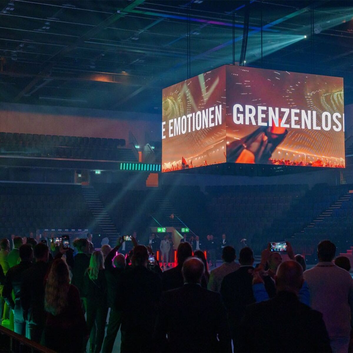 Von der Vision zur Realität: Die PILATUS ARENA eröffnet ein neues ...