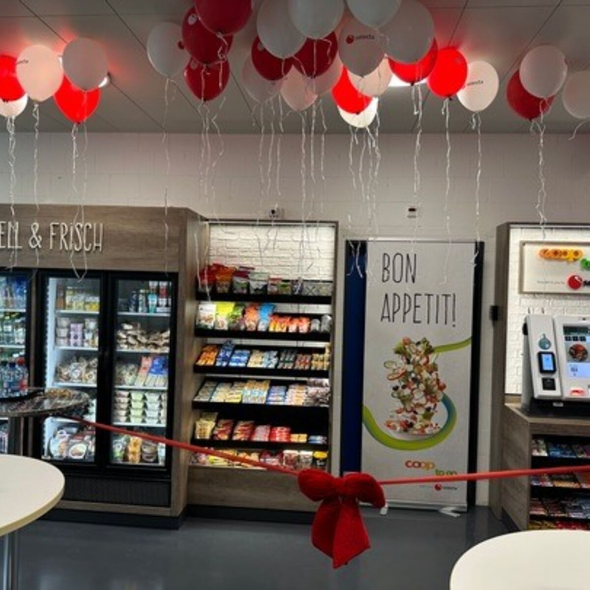 Selecta und Coop eröffnen gemeinsam den 100. Coop to go - Food Market ...